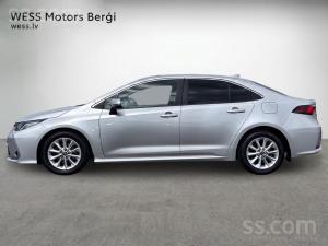 Pelēks Toyota Corolla 2019 Rīga, ar dzinēja tilpumu 1.60 L un nobraukumu 134 tūkst. km par 14990 €, foto 4 vietnē AUTOMOTO.COM.LV