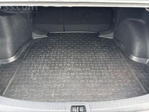 Pelēks Toyota Corolla 2019 Rīga, ar dzinēja tilpumu 1.60 L un nobraukumu 134 tūkst. km par 14990 €, foto 11 vietnē AUTOMOTO.COM.LV