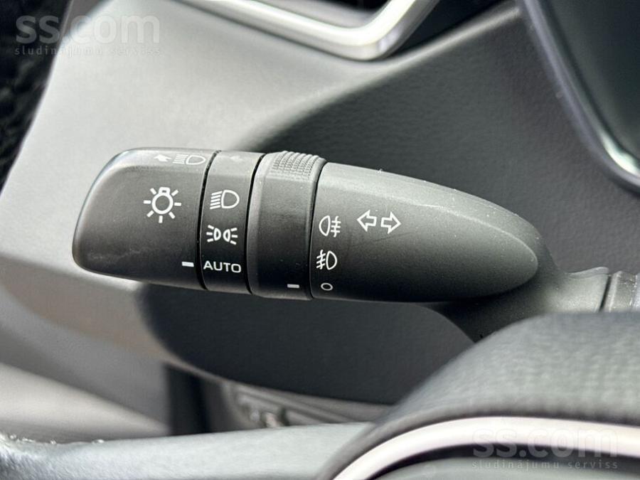 Pelēks Toyota Corolla 2019 Rīga, ar dzinēja tilpumu 1.60 L un nobraukumu 134 tūkst. km par 14990 €, foto 18 vietnē AUTOMOTO.COM.LV