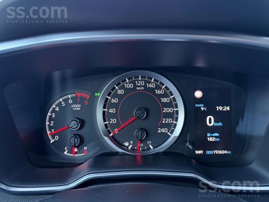 Серый Тойота Королла 2019 в Рига, объемом двигателя 1.60 л и пробегом 194 тыс. км за 11900 €, фото 25 на AUTOMOTO.COM.LV