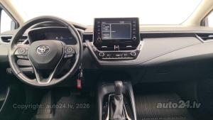 Grey Toyota Corolla 2019 in Tallinn, with an engine capacity of 1.60 L and mileage of 55 thousand km for 16495 €, photo 9 on AUTOMOTO.COM.LV