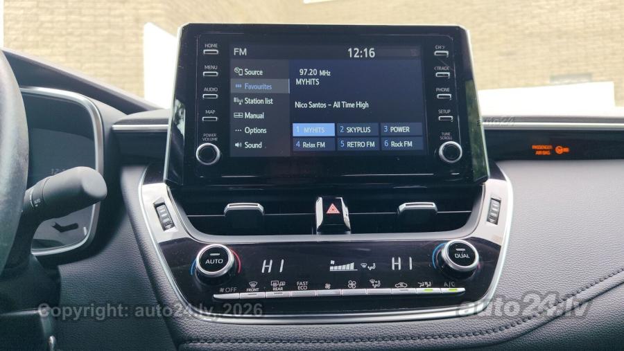 Grey Toyota Corolla 2019 in Tallinn, with an engine capacity of 1.60 L and mileage of 55 thousand km for 16495 €, photo 15 on AUTOMOTO.COM.LV
