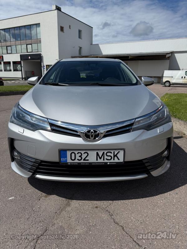 Pelēks Toyota Corolla 2019 Tallina, ar dzinēja tilpumu 1.60 L un nobraukumu 48 tūkst. km par 13200 €, foto 2 vietnē AUTOMOTO.COM.LV
