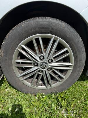 Grey Toyota Corolla 2019 in Tallinn, with an engine capacity of 1.60 L and mileage of 48 thousand km for 13200 €, photo 7 on AUTOMOTO.COM.LV