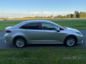 Pelēks Toyota Corolla 2019 Tartu, ar dzinēja tilpumu 1.80 L un nobraukumu 90 tūkst. km par 17000 €, foto 3 vietnē AUTOMOTO.COM.LV