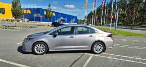 Pelēks Toyota Corolla 2019 Rīga, ar dzinēja tilpumu 1.60 L un nobraukumu 112 tūkst. km par 14200 €, foto 4 vietnē AUTOMOTO.COM.LV