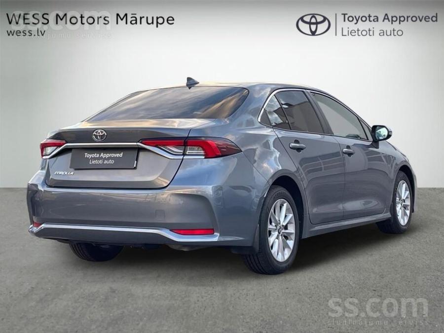 Grey Toyota Corolla 2019 in Riga, with an engine capacity of 1.60 L and mileage of 148 thousand km for 13590 €, photo 3 on AUTOMOTO.COM.LV