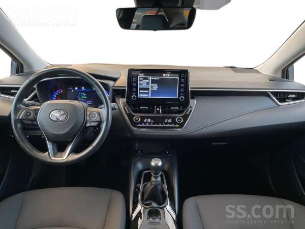 Pelēks Toyota Corolla 2019 Rīga, ar dzinēja tilpumu 1.60 L un nobraukumu 148 tūkst. km par 13590 €, foto 9 vietnē AUTOMOTO.COM.LV