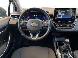 Grey Toyota Corolla 2019 in Riga, with an engine capacity of 1.60 L and mileage of 148 thousand km for 13590 €, photo 10 on AUTOMOTO.COM.LV