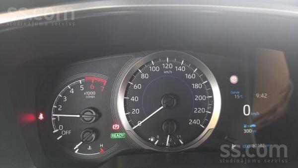 Pelēks Toyota Corolla 2019 Cēsis, ar dzinēja tilpumu 1.80 L un nobraukumu 80 tūkst. km par 17000 €, foto 10 vietnē AUTOMOTO.COM.LV