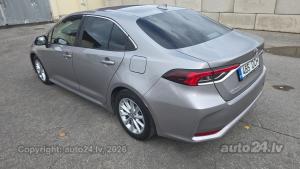 Pelēks Toyota Corolla 2019 Tallina, ar dzinēja tilpumu 1.60 L un nobraukumu 194 tūkst. km par 12300 €, foto 7 vietnē AUTOMOTO.COM.LV
