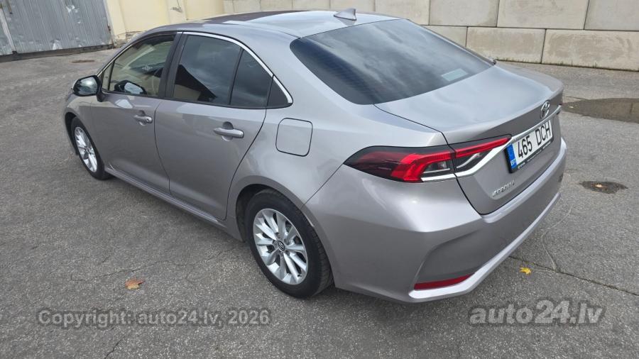 Pelēks Toyota Corolla 2019 Tallina, ar dzinēja tilpumu 1.60 L un nobraukumu 194 tūkst. km par 12300 €, foto 7 vietnē AUTOMOTO.COM.LV