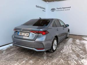 Grey Toyota Corolla 2020 in Tallinn, with an engine capacity of 1.80 L and mileage of 57 thousand km for 17995 €, photo 2 on AUTOMOTO.COM.LV