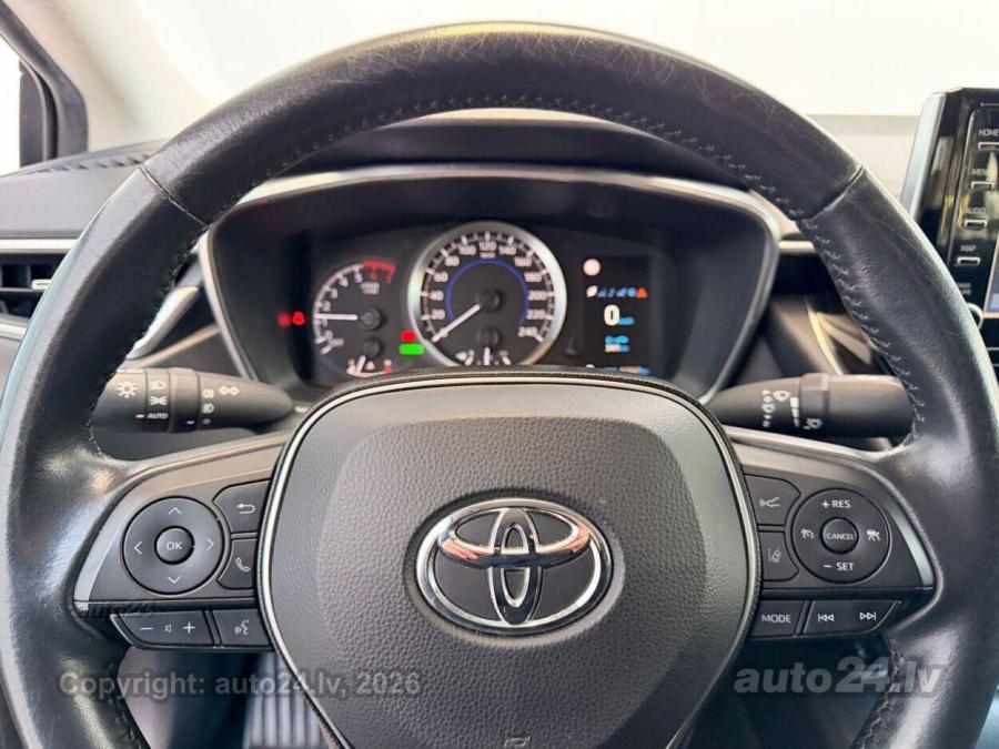 Grey Toyota Corolla 2020 in Tallinn, with an engine capacity of 1.80 L and mileage of 57 thousand km for 17995 €, photo 10 on AUTOMOTO.COM.LV