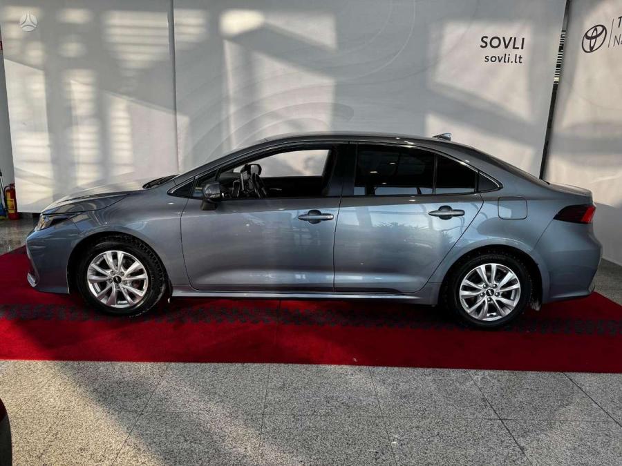 Pelēks Toyota Corolla 2020 Šauļi, ar dzinēja tilpumu 1.60 L un nobraukumu 80 tūkst. km par 15900 €, foto 5 vietnē AUTOMOTO.COM.LV