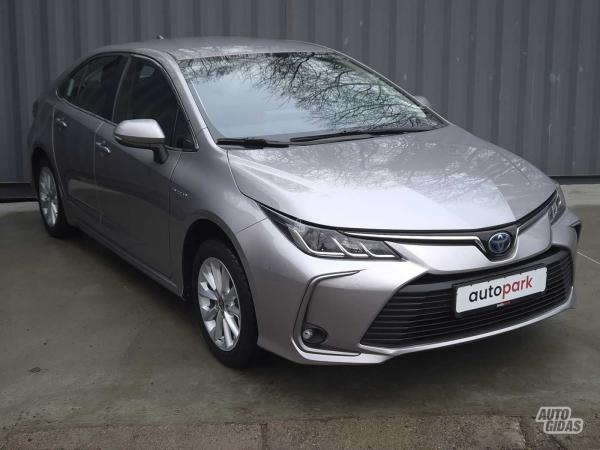 Pelēks Toyota Corolla 2020 Viļņa, ar dzinēja tilpumu 1.80 L un nobraukumu 103 tūkst. km par 17500 €, foto 2 vietnē AUTOMOTO.COM.LV