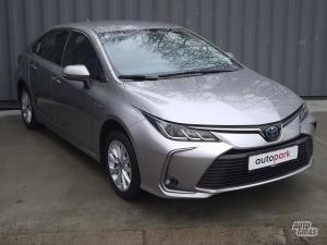 Pelēks Toyota Corolla 2020 Viļņa, ar dzinēja tilpumu 1.80 L un nobraukumu 103 tūkst. km par 17500 €, foto 2 vietnē AUTOMOTO.COM.LV
