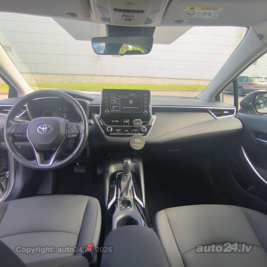 Pelēks Toyota Corolla 2020 Tallina, ar dzinēja tilpumu 1.60 L un nobraukumu 59 tūkst. km par 18300 €, foto 8 vietnē AUTOMOTO.COM.LV