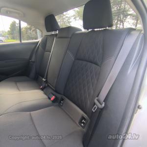 Pelēks Toyota Corolla 2020 Tallina, ar dzinēja tilpumu 1.60 L un nobraukumu 59 tūkst. km par 18300 €, foto 11 vietnē AUTOMOTO.COM.LV