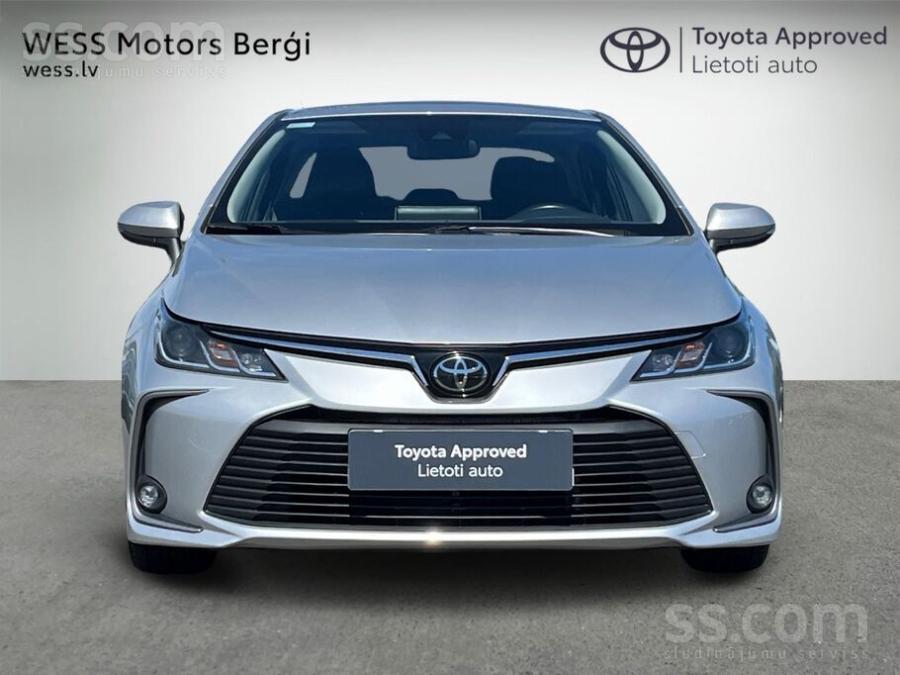 Pelēks Toyota Corolla 2020 Rīga, ar dzinēja tilpumu 1.60 L un nobraukumu 96 tūkst. km par 15990 €, foto 6 vietnē AUTOMOTO.COM.LV