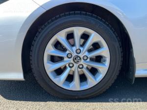 Pelēks Toyota Corolla 2020 Rīga, ar dzinēja tilpumu 1.60 L un nobraukumu 96 tūkst. km par 15990 €, foto 22 vietnē AUTOMOTO.COM.LV