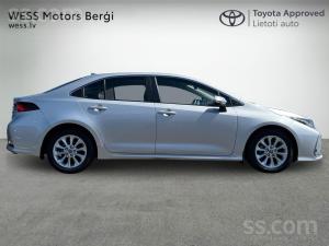 Pelēks Toyota Corolla 2020 Rīga, ar dzinēja tilpumu 1.60 L un nobraukumu 96 tūkst. km par 15990 €, foto 23 vietnē AUTOMOTO.COM.LV