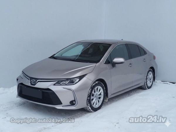 Pelēks Toyota Corolla 2020 Tallina, ar dzinēja tilpumu 1.60 L un nobraukumu 86 tūkst. km par 14000 €, foto 1 vietnē AUTOMOTO.COM.LV