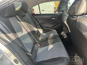 Pelēks Toyota Corolla 2020 Rīga, ar dzinēja tilpumu 1.80 L un nobraukumu 95 tūkst. km par 16990 €, foto 13 vietnē AUTOMOTO.COM.LV