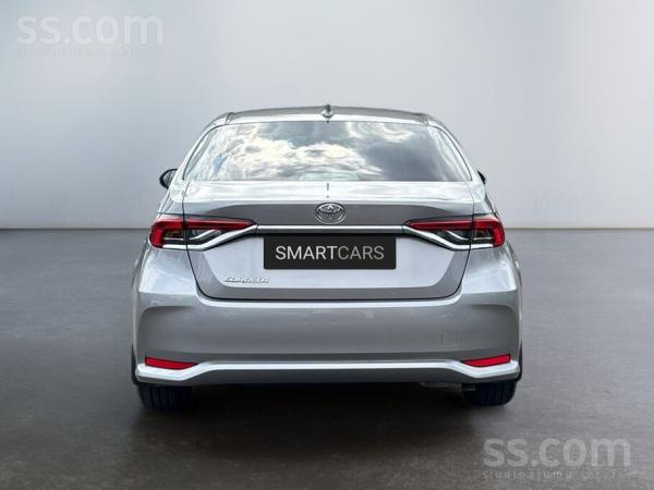 Pelēks Toyota Corolla 2020 Rīga, ar dzinēja tilpumu 1.60 L un nobraukumu 43 tūkst. km par 16150 €, foto 4 vietnē AUTOMOTO.COM.LV