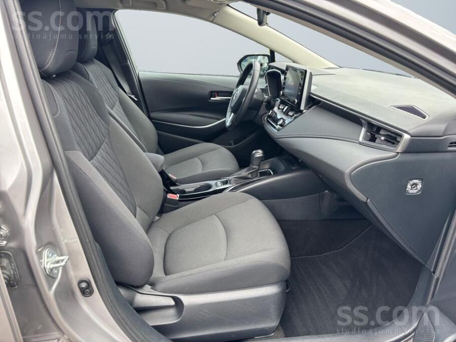 Pelēks Toyota Corolla 2020 Rīga, ar dzinēja tilpumu 1.60 L un nobraukumu 43 tūkst. km par 16150 €, foto 16 vietnē AUTOMOTO.COM.LV