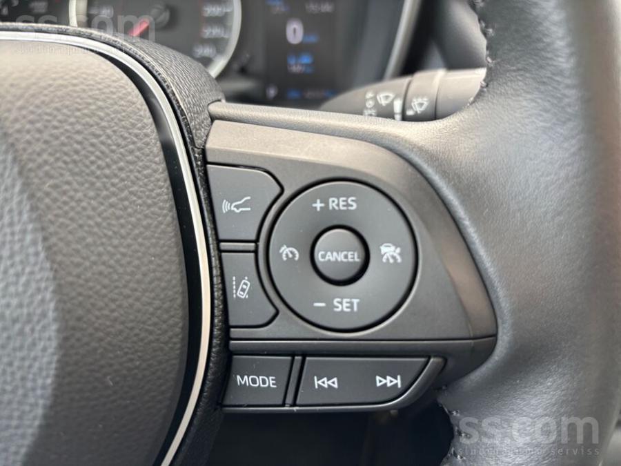Pelēks Toyota Corolla 2020 Rīga, ar dzinēja tilpumu 1.60 L un nobraukumu 43 tūkst. km par 16150 €, foto 21 vietnē AUTOMOTO.COM.LV