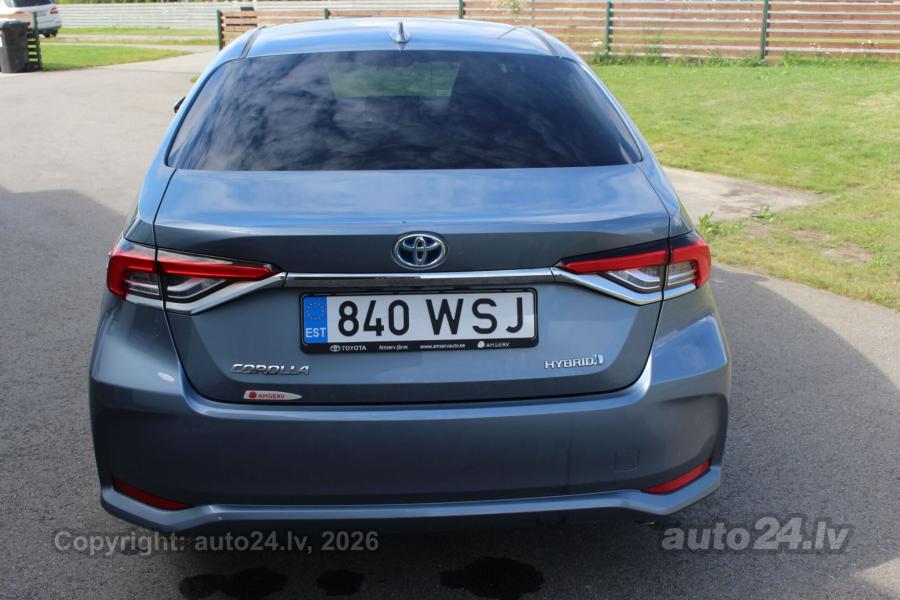 Pelēks Toyota Corolla 2020 Tallina, ar dzinēja tilpumu 1.80 L un nobraukumu 63 tūkst. km par 18500 €, foto 4 vietnē AUTOMOTO.COM.LV