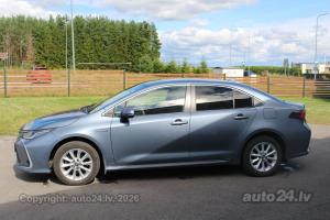 Pelēks Toyota Corolla 2020 Tallina, ar dzinēja tilpumu 1.80 L un nobraukumu 63 tūkst. km par 18500 €, foto 5 vietnē AUTOMOTO.COM.LV