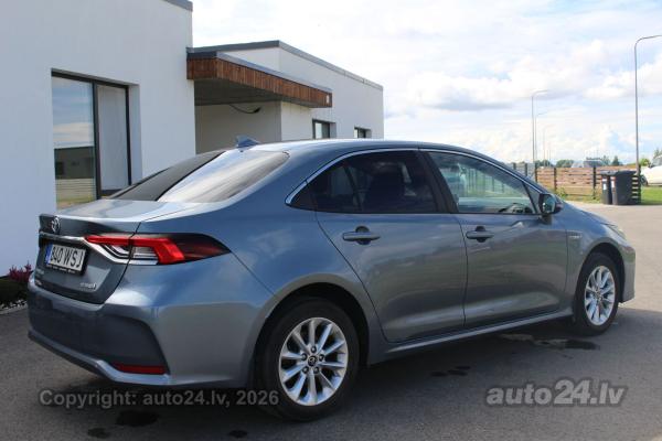 Pelēks Toyota Corolla 2020 Tallina, ar dzinēja tilpumu 1.80 L un nobraukumu 63 tūkst. km par 18500 €, foto 6 vietnē AUTOMOTO.COM.LV