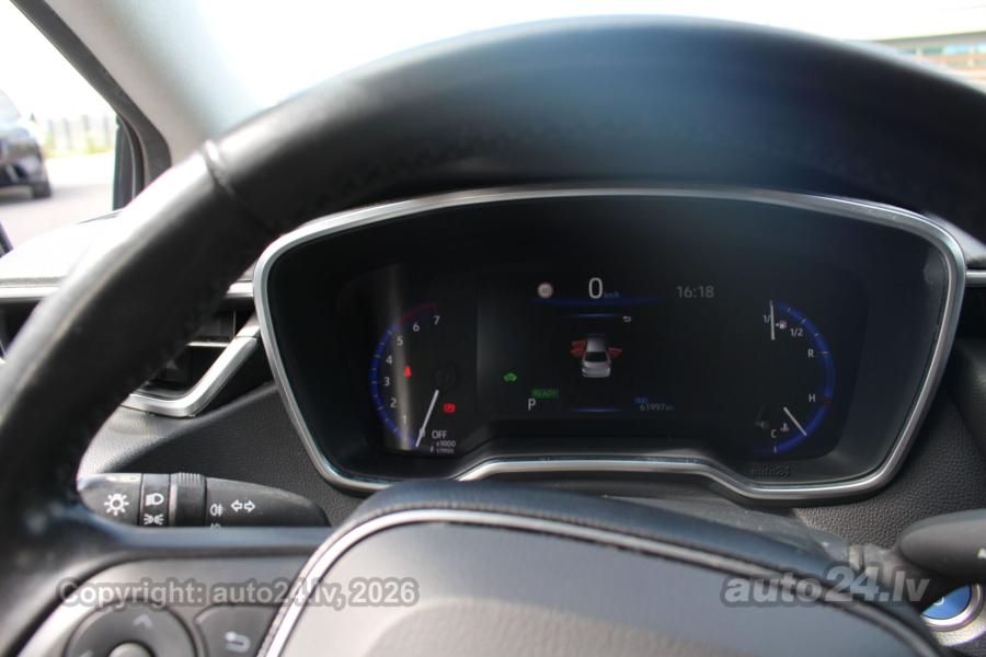 Pelēks Toyota Corolla 2020 Tallina, ar dzinēja tilpumu 1.80 L un nobraukumu 63 tūkst. km par 18500 €, foto 11 vietnē AUTOMOTO.COM.LV