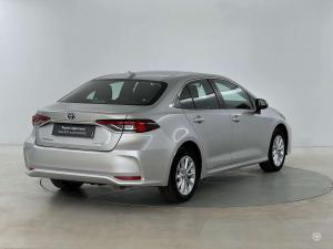 Grey Toyota Corolla 2020 in Vilnius, with an engine capacity of 1.80 L and mileage of 134 thousand km for 18900 €, photo 14 on AUTOMOTO.COM.LV