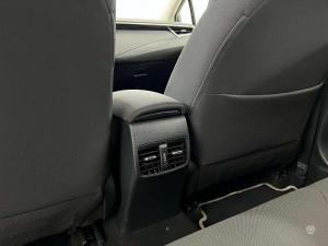 Grey Toyota Corolla 2020 in Vilnius, with an engine capacity of 1.80 L and mileage of 134 thousand km for 18900 €, photo 26 on AUTOMOTO.COM.LV