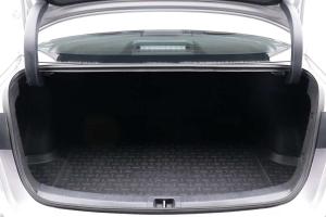 Grey Toyota Corolla 2020 in Vilnius, with an engine capacity of 1.80 L and mileage of 70 thousand km for 18900 €, photo 12 on AUTOMOTO.COM.LV