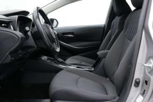 Grey Toyota Corolla 2020 in Vilnius, with an engine capacity of 1.80 L and mileage of 70 thousand km for 18900 €, photo 13 on AUTOMOTO.COM.LV