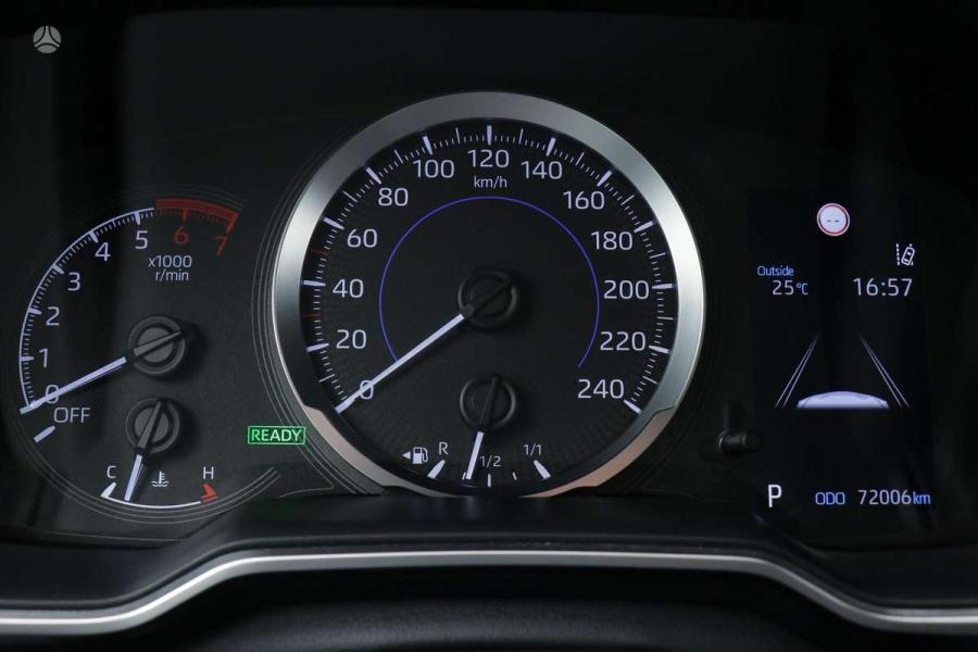 Grey Toyota Corolla 2020 in Vilnius, with an engine capacity of 1.80 L and mileage of 70 thousand km for 18900 €, photo 15 on AUTOMOTO.COM.LV