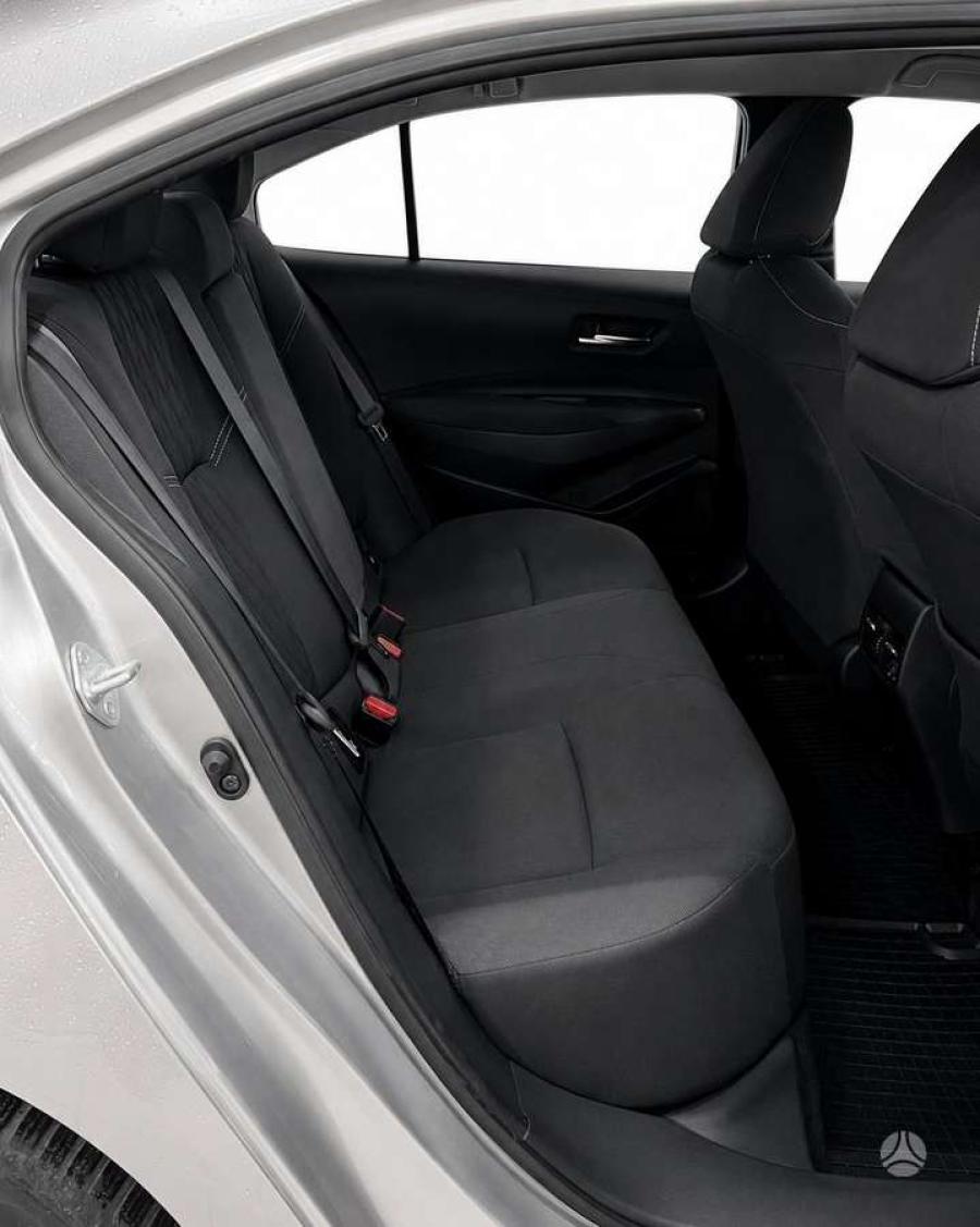 Pelēks Toyota Corolla 2020 Kauņa, ar dzinēja tilpumu 1.60 L un nobraukumu 82 tūkst. km par 15200 €, foto 12 vietnē AUTOMOTO.COM.LV