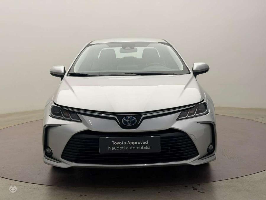 Серый Тойота Королла 2020 в Паневежис, объемом двигателя 1.80 л и пробегом 92 тыс. км за 17990 €, фото 3 на AUTOMOTO.COM.LV