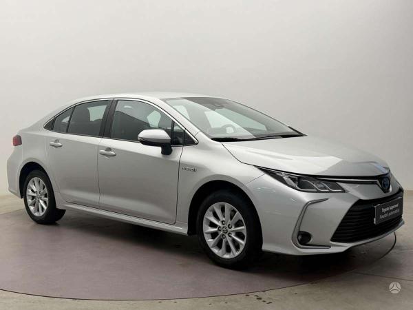 Pelēks Toyota Corolla 2020 Panevēža, ar dzinēja tilpumu 1.80 L un nobraukumu 92 tūkst. km par 17990 €, foto 4 vietnē AUTOMOTO.COM.LV