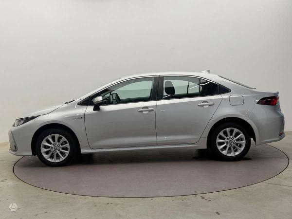 Pelēks Toyota Corolla 2020 Panevēža, ar dzinēja tilpumu 1.80 L un nobraukumu 92 tūkst. km par 17990 €, foto 6 vietnē AUTOMOTO.COM.LV