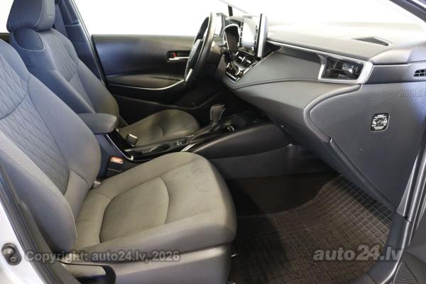 Тойота Королла 2020 в Таллин на AUTOMOTO.COM.LV Серый Тойота Королла 2020 в Таллин, объемом двигателя 1.80 л и пробегом 125 тыс. км за 15990 €, фото 7 на AUTOMOTO.COM.LV