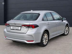 Grey Toyota Corolla 2020 in Vilnius, with an engine capacity of 1.60 L and mileage of 156 thousand km for 14990 €, photo 6 on AUTOMOTO.COM.LV