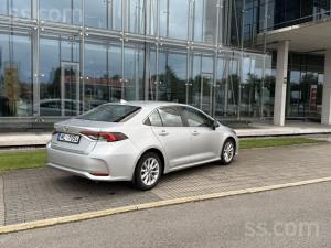 Pelēks Toyota Corolla 2020 Rīga, ar dzinēja tilpumu 1.50 L un nobraukumu 111 tūkst. km par 15500 €, foto 4 vietnē AUTOMOTO.COM.LV