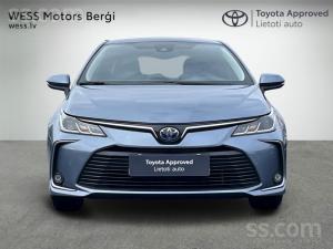 Grey Toyota Corolla 2020 in Riga, with an engine capacity of 1.80 L and mileage of 66 thousand km for 16990 €, photo 6 on AUTOMOTO.COM.LV