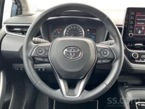 Grey Toyota Corolla 2020 in Riga, with an engine capacity of 1.80 L and mileage of 66 thousand km for 16990 €, photo 13 on AUTOMOTO.COM.LV