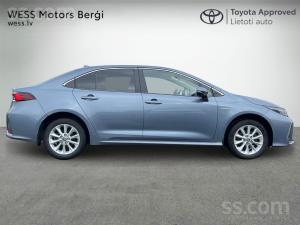 Grey Toyota Corolla 2020 in Riga, with an engine capacity of 1.80 L and mileage of 66 thousand km for 16990 €, photo 25 on AUTOMOTO.COM.LV